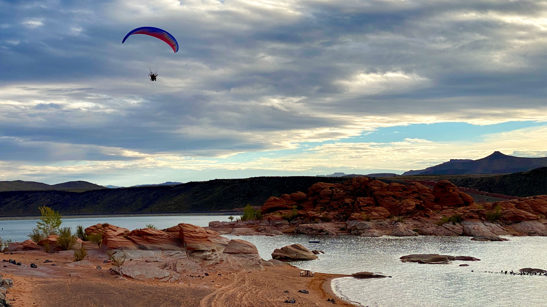 Sand Hollow State Park - SeeMyCampsite.com